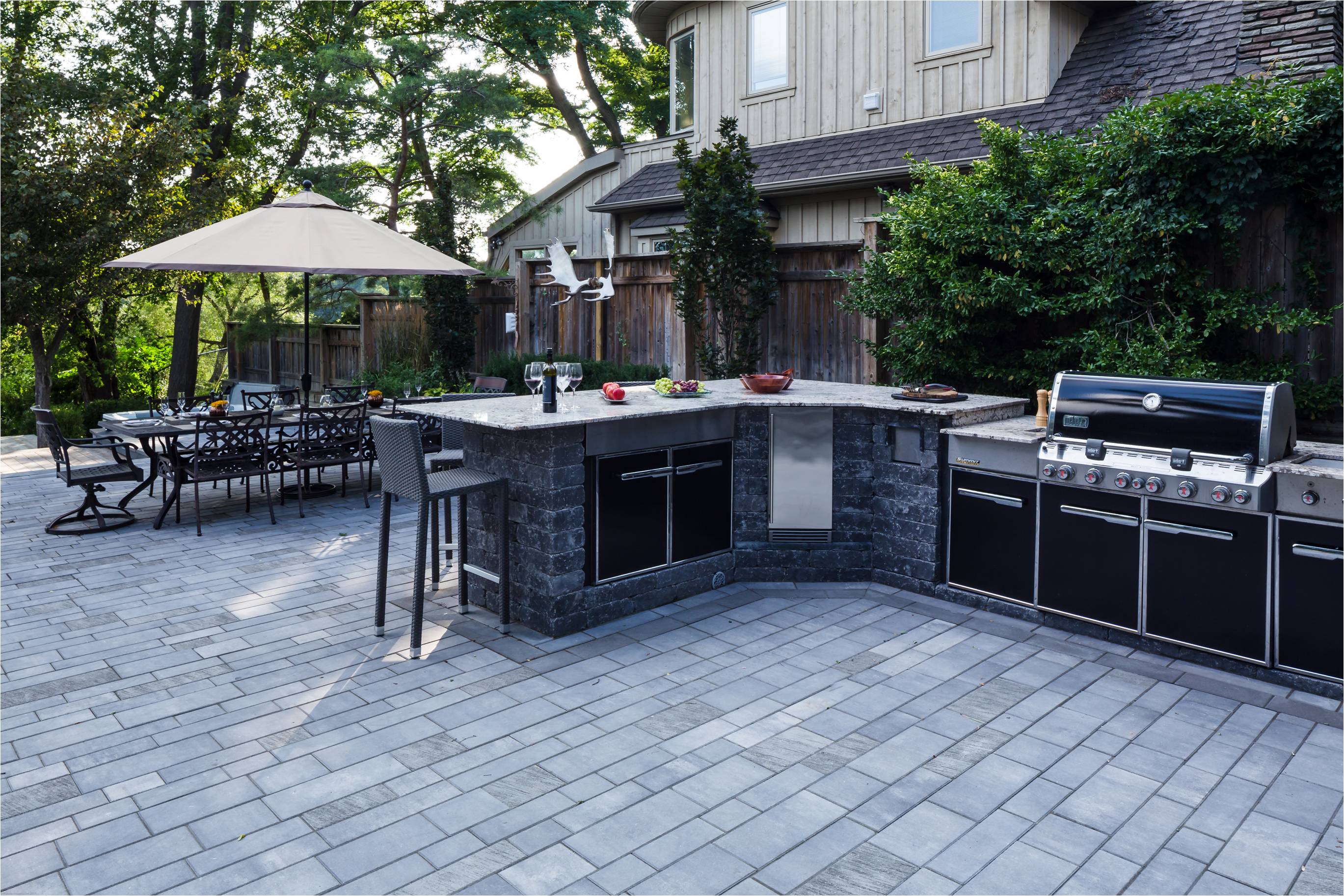 Fire | BBQ Features – Comfort General Contracting Corp.